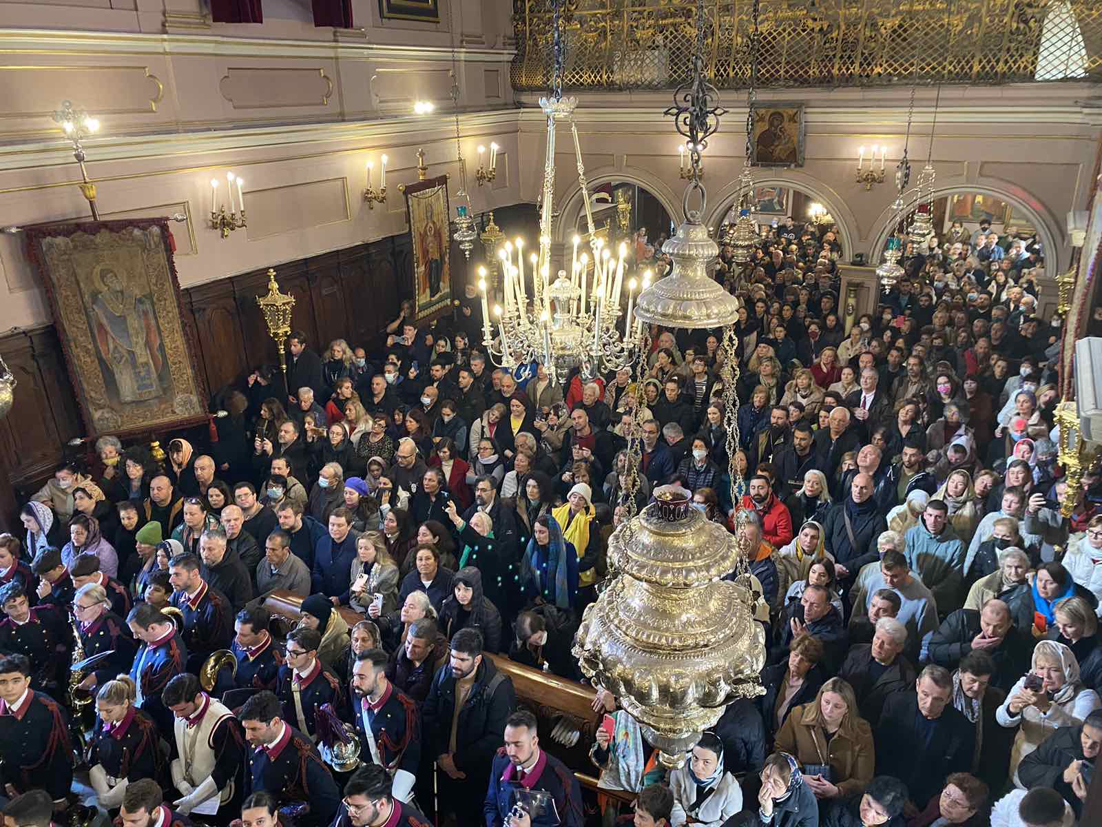 Στην «Θύρα» ο Άγιος Σπυρίδωνας (pics) - CorfuPress.com