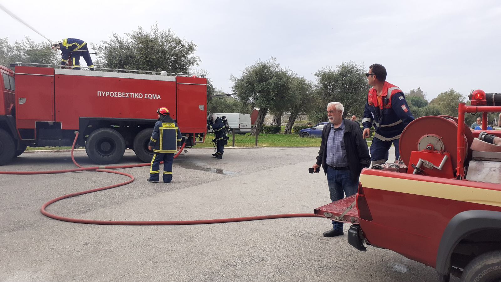 Ασκήσεις της Πυρoσβεστικής σε αεροδρόμιο και Ακτή Μεσογγή (video, pics ...